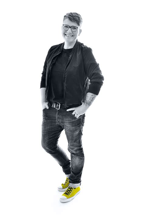 Mello Oeser Freelance Grafik And Webdesignerin