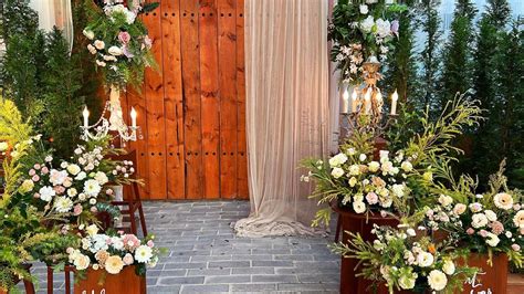 꽃모닝~🌸 지난 토요일 그리너리웨딩에서 나이트웨딩이 있었어요~💕 하우스웨딩 플라워데코는 채희수플라워와 함께해요~🥰 채희수플라워웨딩 🌷 꽃 눈뜨다