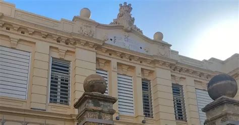 Professorat i personal educatiu es troben a Reus per debatre sobre educació