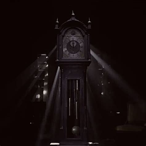 Stranger Things Clock St4