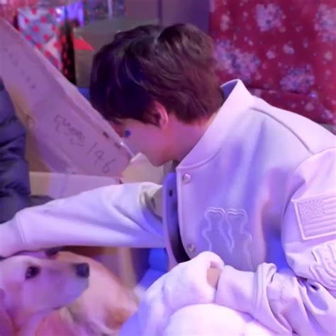 이해찬 강아지한테 쫄았대요 Youtube