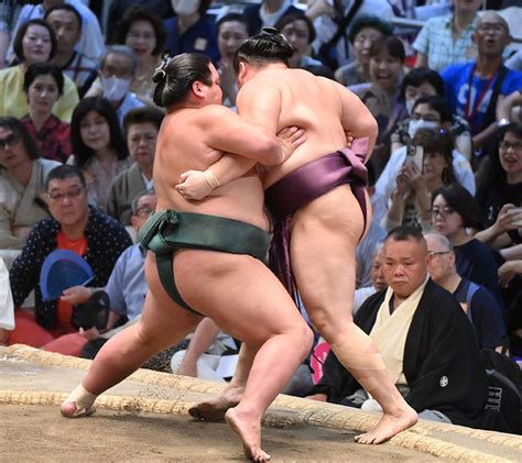 【相撲編集部が選ぶ名古屋場所11日目の一番】苦手の遠藤も破り1敗キープ。北勝富士敗れ、錦木が単独トップ奪回 Bbmスポーツ