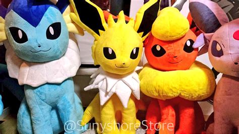 Meet All Life Size Plushies Of Eevee And Its Evolutions Nintendosoup