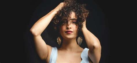 Dangal Girl Sanya Malhotras Dance Moves On Dilbar Will Make Your Heart