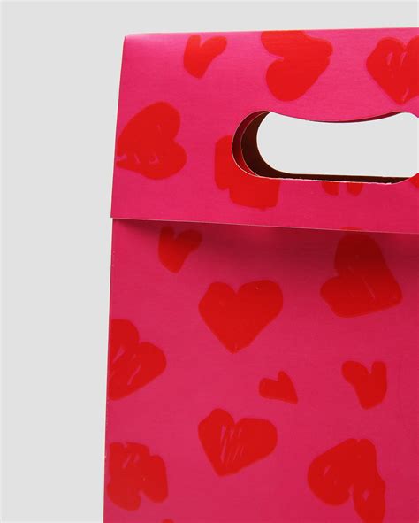 Riachuelo Sacola de presente P corações rosa Accessori by Riachuelo