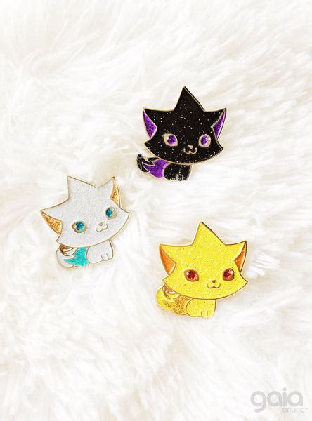 Glitter Kitten Star Pin Black Genkimix Genkimix
