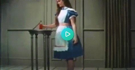 Alice Is Shrinking  On Imgur