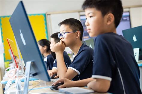 A Wonderful Coding Lesson——create Dance Animations With Code