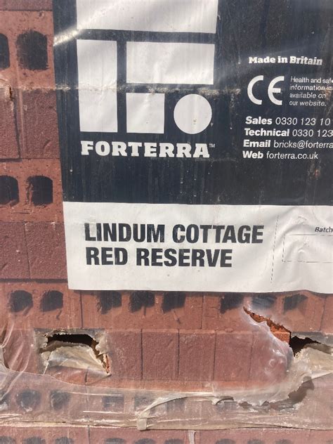 Lindum Cottage Red Reserve Bricks Brand New Per Pack In