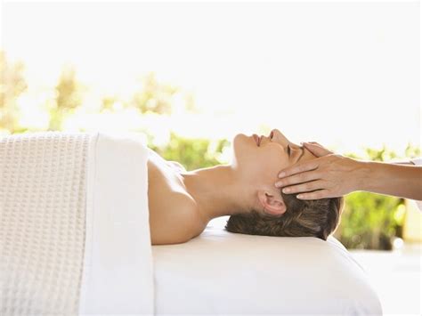 4 Bienfaits Du Massage Californien à Lyon
