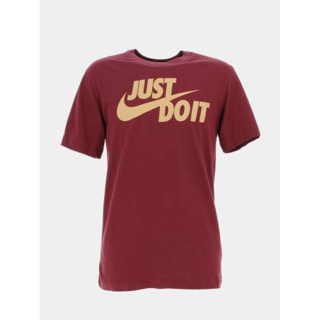T Shirt Just Do It Swoosh Nsw Bordeaux Homme Nike Wimod