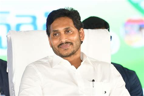 Why Are Jagan Cases Not Moving Supreme Court Discussions
