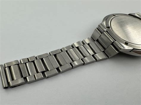 Vintage OMEGA Genève Dynamic Gray Dial Automatic Cal Ω mm CROADCO Watches