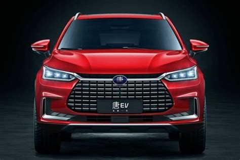 Kalahkan Tesla BYD Jadi Mobil Listrik China Terlaris