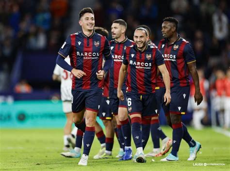 გიორგი ქოჩორაშვილმა ლა ლიგა 2 ში ჯარიმით შესანიშნავი გოლი გაიტანა Video