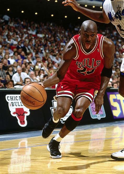 Flashback Friday Michael Jordan Wears Air Jordan 11 Space Jam In The