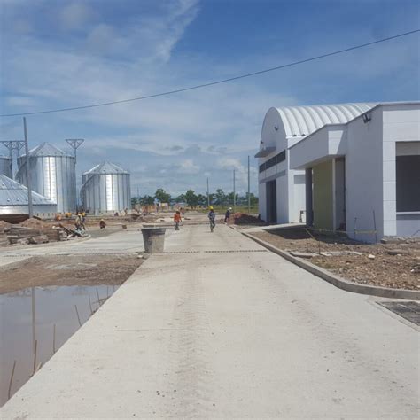Construcción De Invernaderos