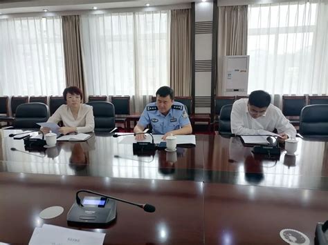践行复议为民宗旨 提升复议公信力——灯塔市人民政府召开行政复议委员会第一次会议澎湃号·政务澎湃新闻 The Paper