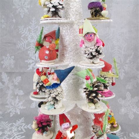 Gnome Display Tree Christmas Decorations Vintage Christmas Gnomes