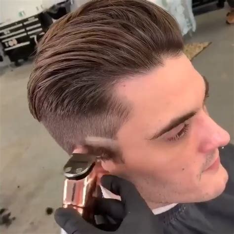 The Best Men S Haircut 2021 Year S Men S Trendy Hairstyle Artofit