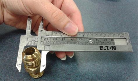 How Do You Measure Threads On A Hydraulic Fitting Hose Assembly Tips