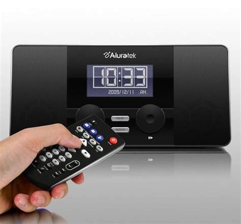 Aluratek Internet Radio Alarm Clock With Built In Wifi Hands On Review Walyou