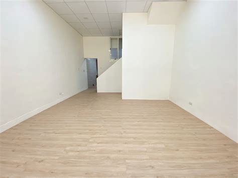 台中市南區五權南路透天厝高工商圈8米活路全新整理美透天可停雙車 房屋出售 樂屋網