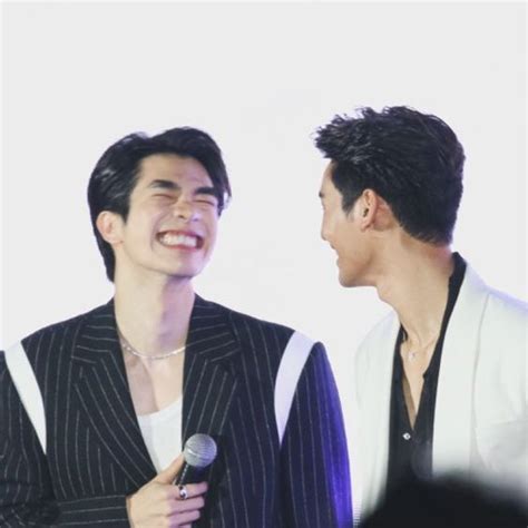 𝑀𝒾𝓁𝑒𝒜𝓅𝑜• On Twitter สิ่งนี้เรียกว่า รอยยิ้มของความสุข เหมือนที่โป