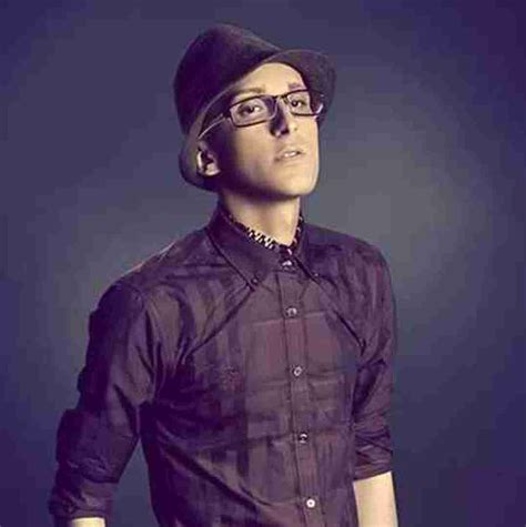 دانلود آهنگ شادمهر و مرتضی پاشایی بهت پیله کردم نمیمونی پیشم هوش