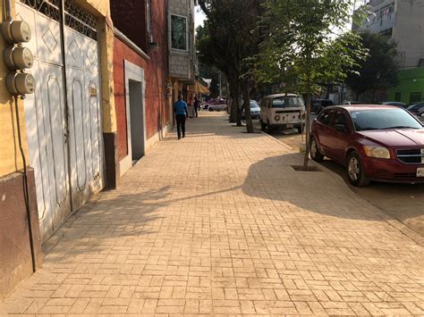 Invierte V Carranza más de 48 mdp en la construcción de banquetas