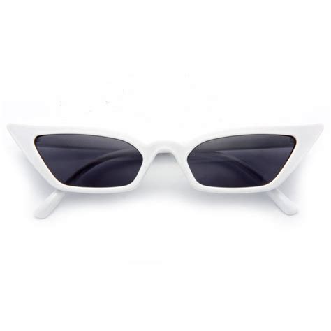 Gigi Hadid Style Cat Eye Celebrity Sunglasses Cosmiceyewear
