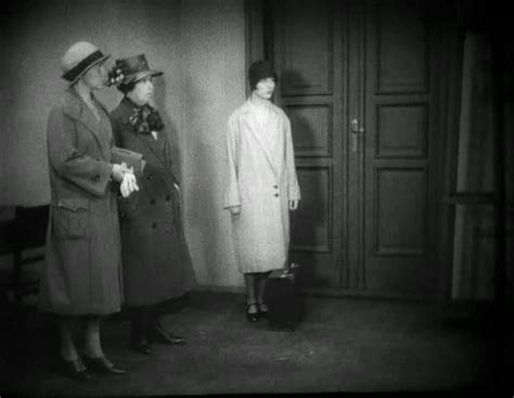Diary Of A Lost Girl Louise Brooks Image 24417496 Fanpop
