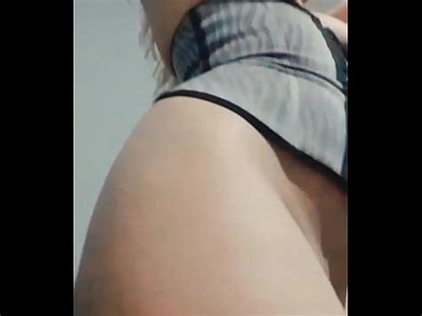 Nicole García baila y se masturba y se viene bien rico XVIDEOS