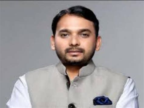 आमदार पलूसचा तरी पुणे कायम स्मरणात विश्वजीत कदम Marathi News Mla From Pulus But Remembers