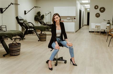 Face Cosmetic And Reconstructive Surgery An Injection Rhinoplasty Can Make All The Difference In