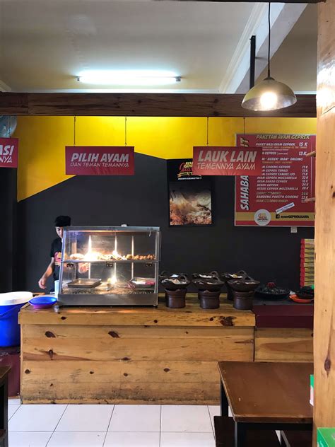 67 Top Gambar Desain Rumah Makan Ayam Geprek Drakodesain