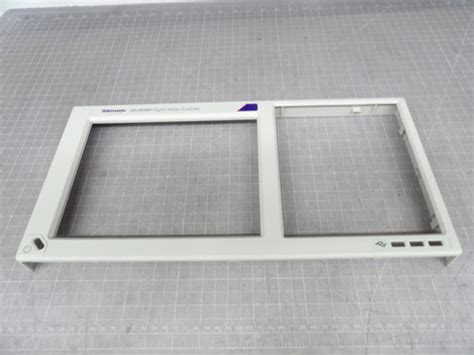 Tektronix Front Displaykeypad Bezel Removed From A Dsa8300 Digital