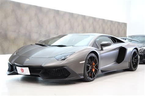 ランボルギーニ ランボルギーニ アヴェンタドール Lp700 4 アニヴェルサリオルック一部 フロントリフト 社外マフラー 在庫車情報
