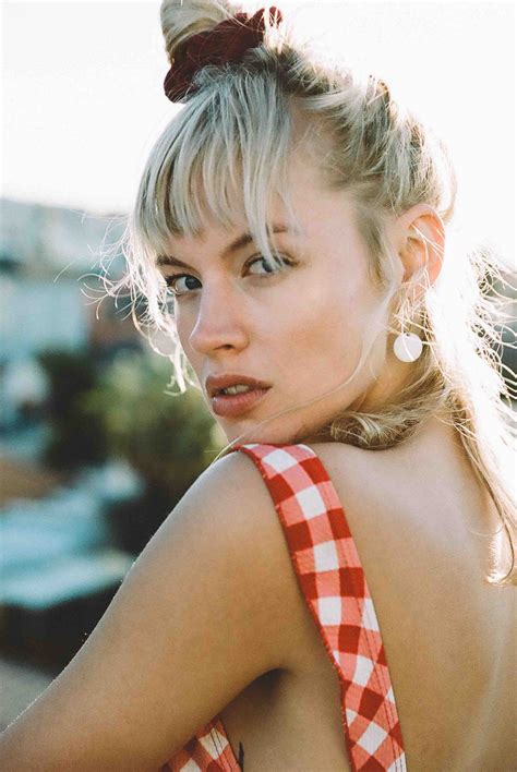 Ariel V • Bali Model Agency