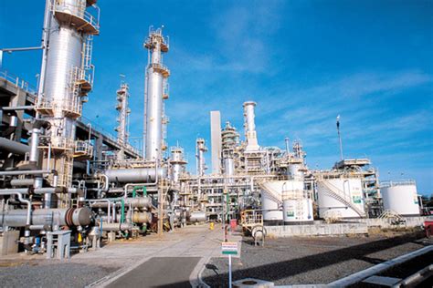 PetrobrÁs Espera Assinar Venda De Refinarias Em 2021 E Concluir