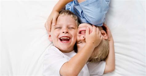 7 Tips To Manage Behavioral Problems In Twins