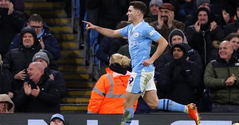 Nuevo Tanto De Julián Álvarez En El Debut Con Goleada Del City En La