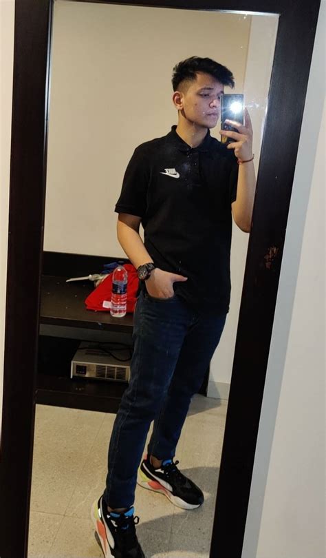Over 18 Yee Yee Haircut Scrolller