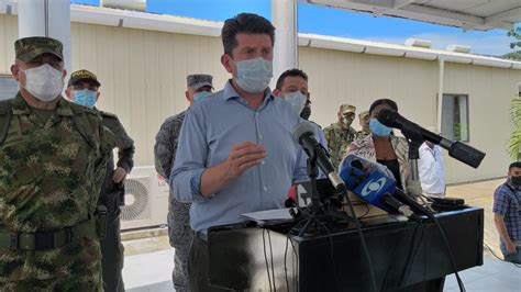 Ministro de Defensa rechazó atentado del Eln donde murieron dos