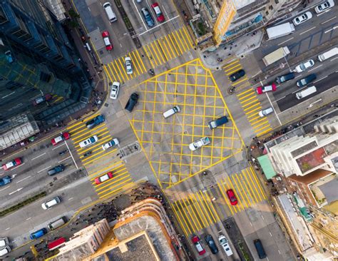 Who Is At Fault In A Car Accident In An Intersection