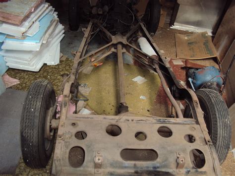 1933 Essex Terraplane Frame And Parts — Hudson Essex Terraplane Open