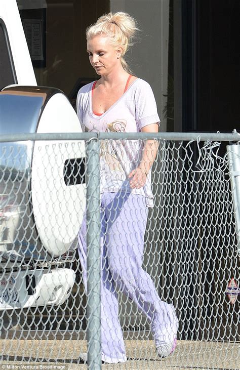 Britney Spears Looks Exhausted After Day Of Dance Rehearsals Daily