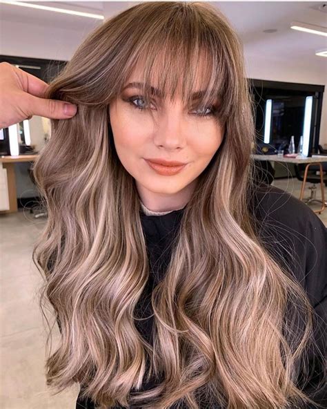 Long Layered Hair Side Part Kiethalissa