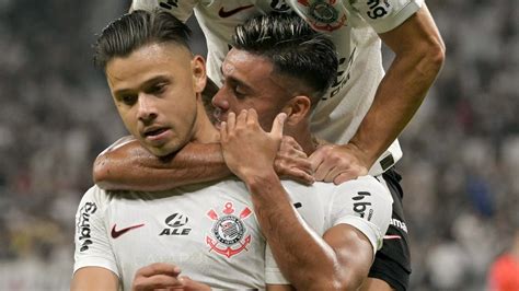 Gols E Melhores Momentos Corinthians 4 X 0 Nacional Pela Sul Americana