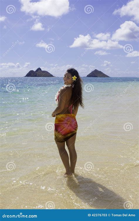 Polynesian Beauty At The Beach Stock Image Image Of Ginger Beach